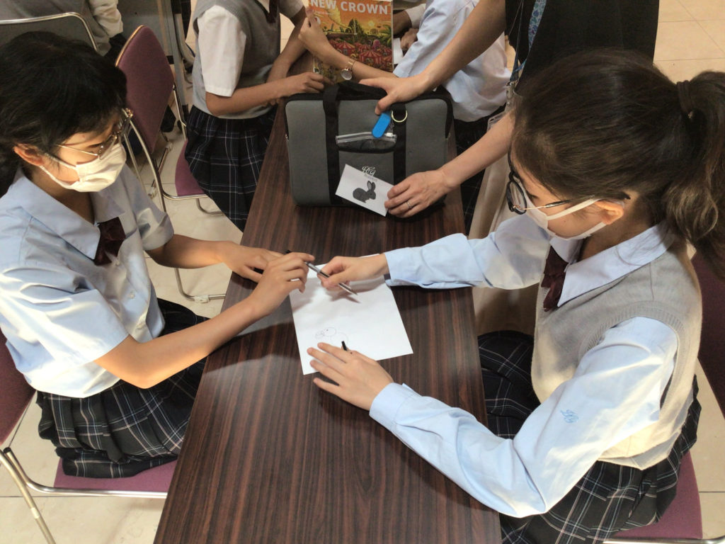 DCG Academy 英語で楽しむEnglish word-guessing game, Pictionary | 学園ブログ | 田園調布 ...